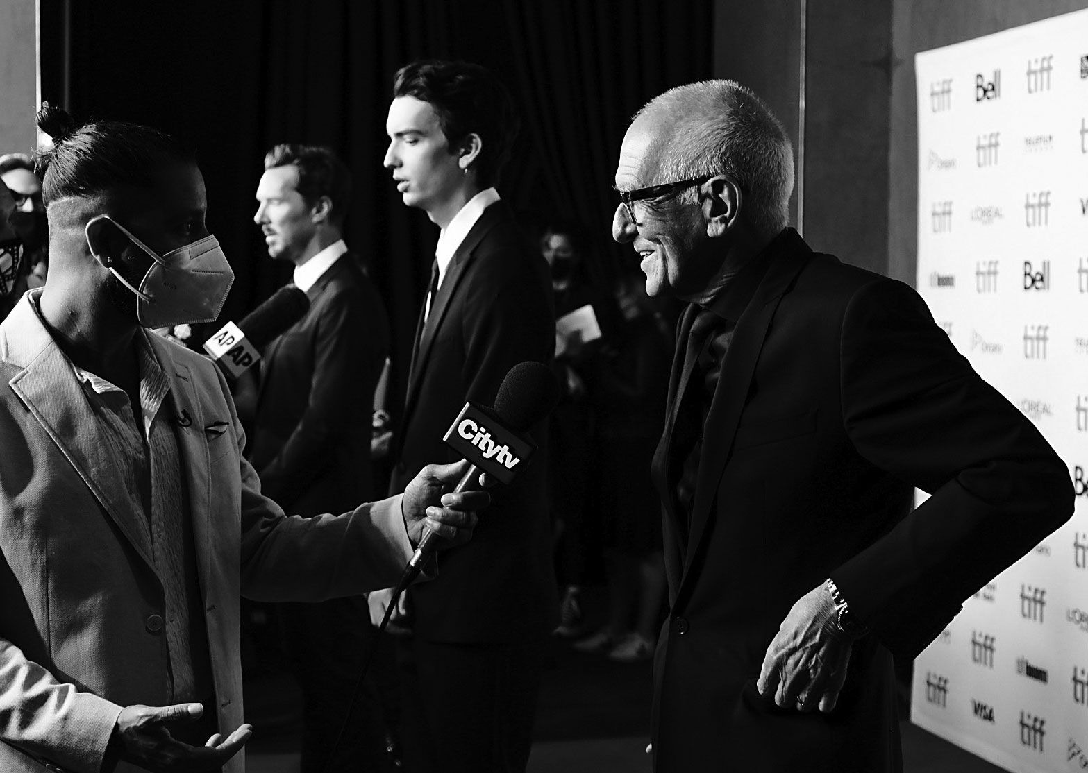 Home | Literary Review of Canada